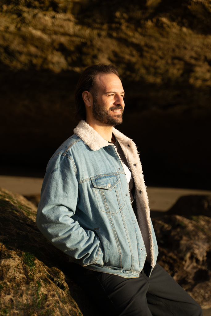 Experiencing Emotions vs. Identifying With The Emotion - Sam Kabert